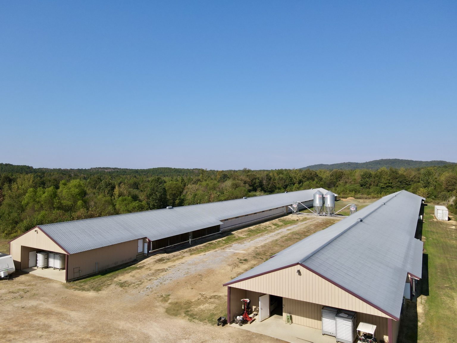 NEW PRICE - Wellington Breeder Farm - Two House Farm in Calhoun County ...